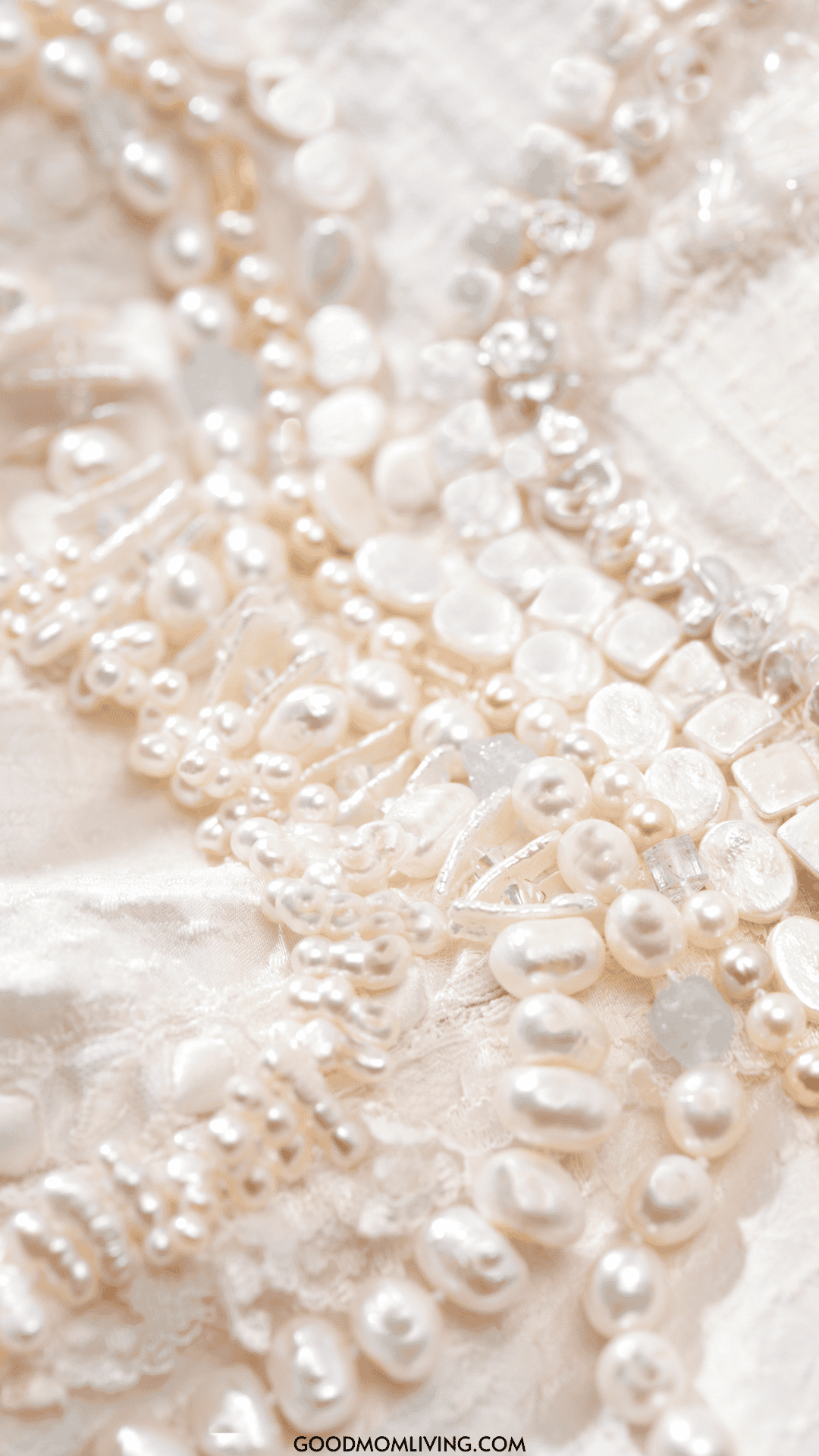 Pearl Wallpaper iPhone HD (Free Pearl Backgrounds) - Good Mom Living